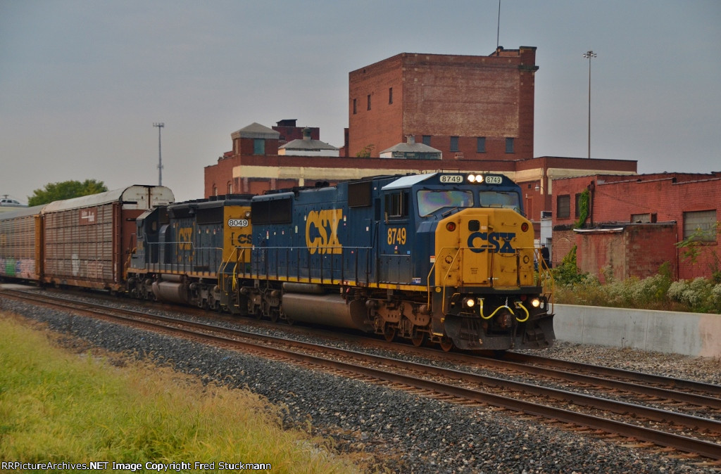 CSX 8749
